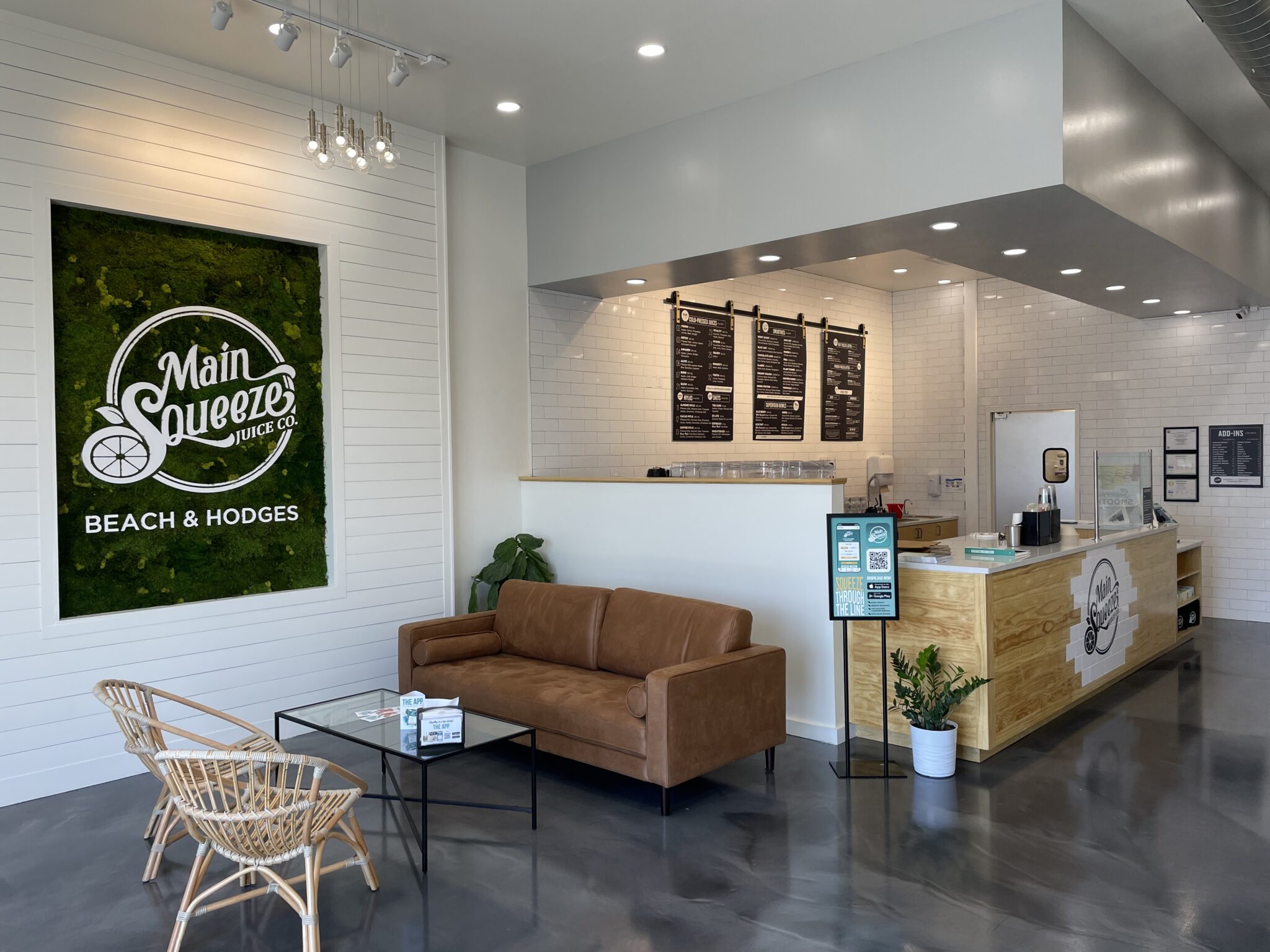 27-year-old Jacksonville business owner opens second Main Squeeze juice ...